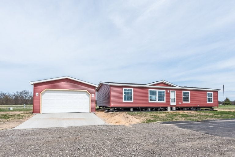 9 Mobile Home Additions and How to Build Them