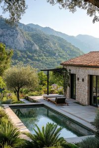 40 Captivating Greek Houses to Inspire Your Dream Retreat Home