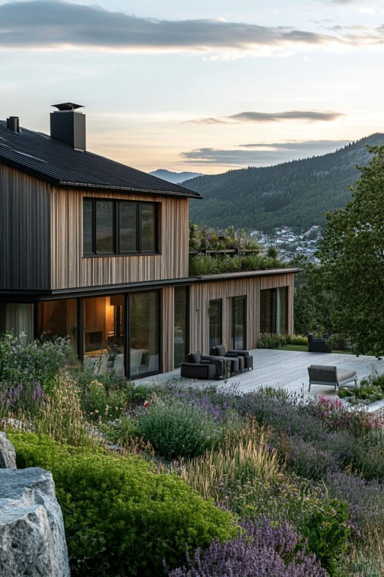 38 Self-Sustaining Farmhouse Homes for Eco-Friendly Living