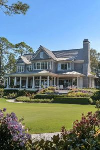 60 Big Houses in Big Style