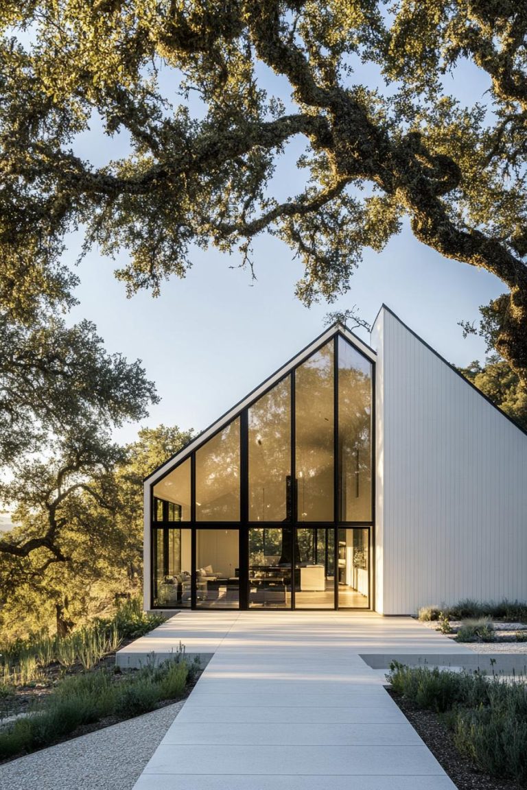 81 Stunning Luxury Farmhouses That Redefine Rustic Elegance