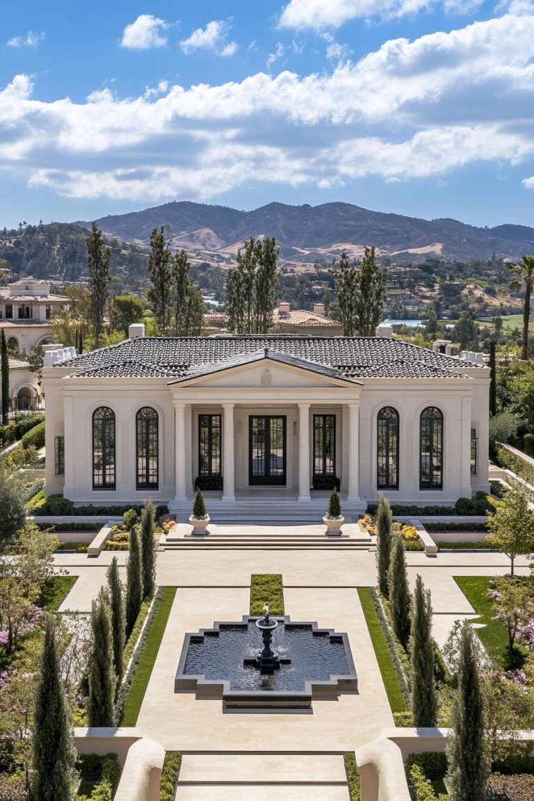 90 Classic Luxury House Exterior Designs You'll Love