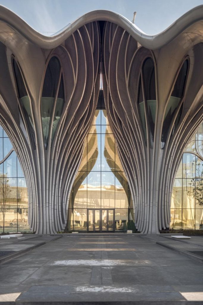 28 Biomorphic Architecture Designs Inspired By Natural Shapes