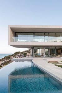 56 Modern Beach Houses Perfect for Seaside Living