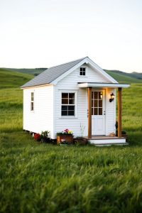 64 Adorable Tiny Cottages That Prove Small is Beautiful