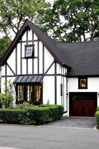 73 Dreamy Tudor Cottages with Half-Timbered Beauty