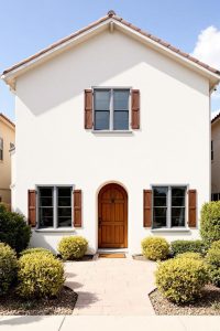 37 Spanish Cottage Designs That Will Steal Your Heart