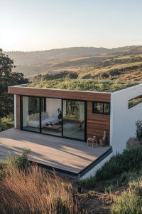 20 Cozy Small Luxury Houses That Drip with Style