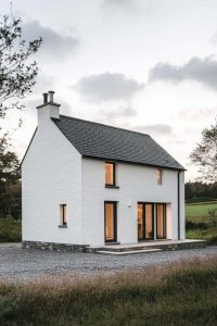 31 Irish Cottages That Feel Like a Fairytale Come True