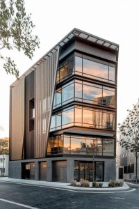 41 Eye-Catching Commercial Exterior Designs That Make a Statement