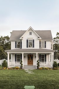 20 American Farmhouses That Will Make You Want to Move to the Country