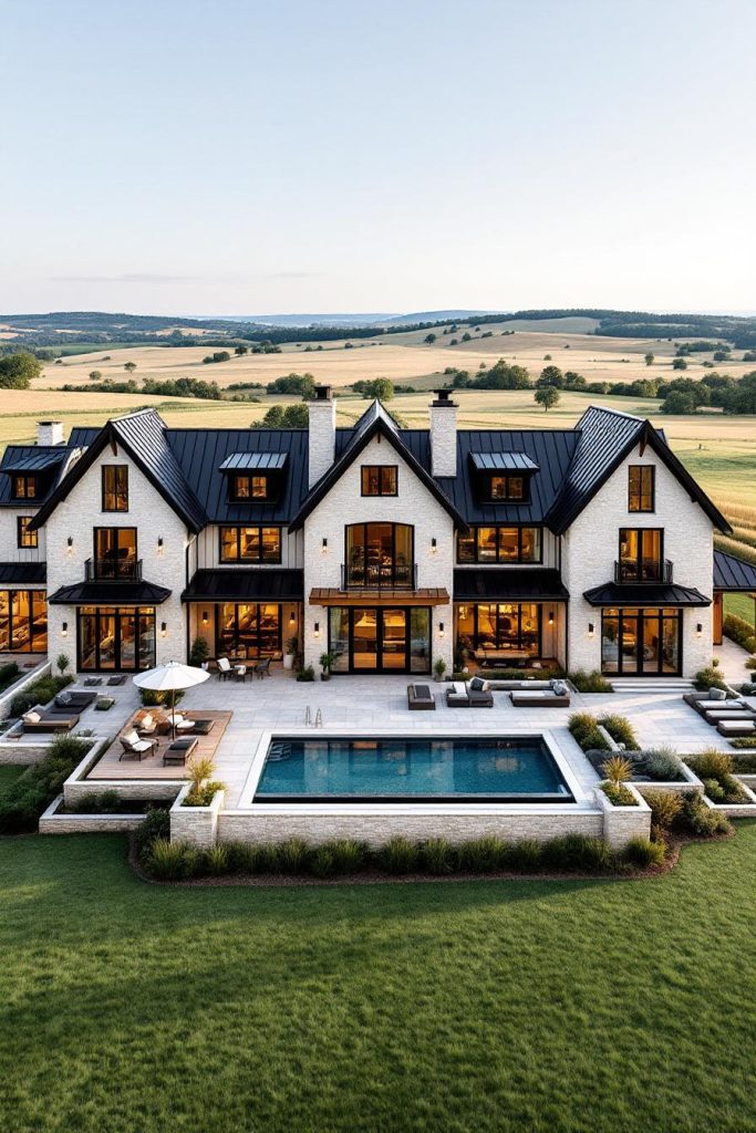 20 Farmhouse Mansions to Blow Your Barn Doors Off