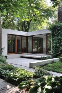 18 Sunken Courtyard Designs That Dive Into Style