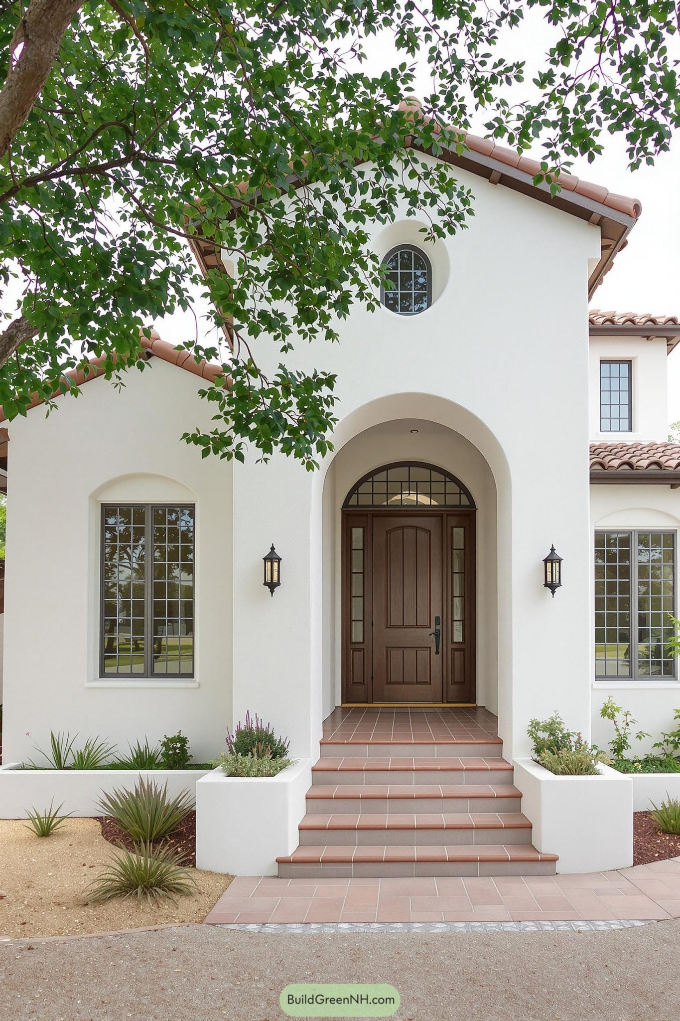 19 Marvelous Spanish Revival Houses That Will Make You Say Ole