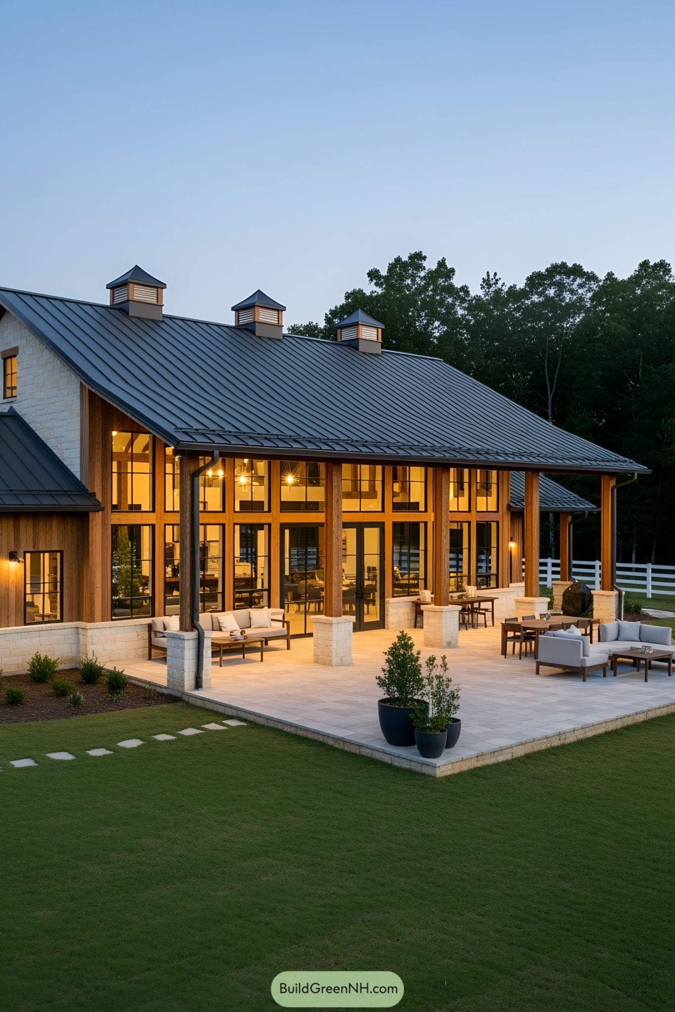 23 Barndominiums With Wraparound Porch and More to Explore