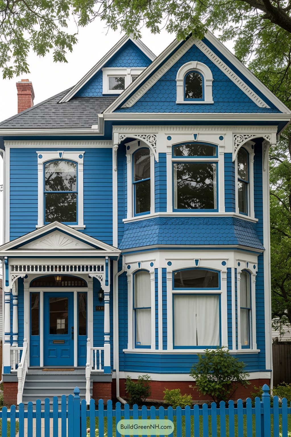 23 Blue Victorian Houses That Wear the Color Well