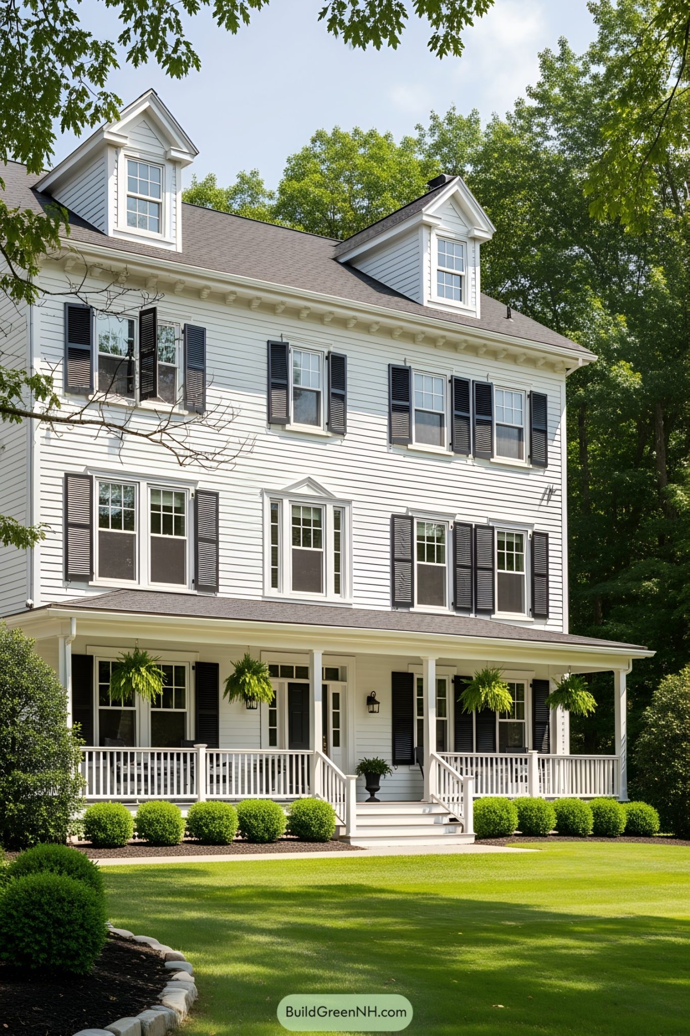 24 Classic Farmhouses You Wish You Could Call Home