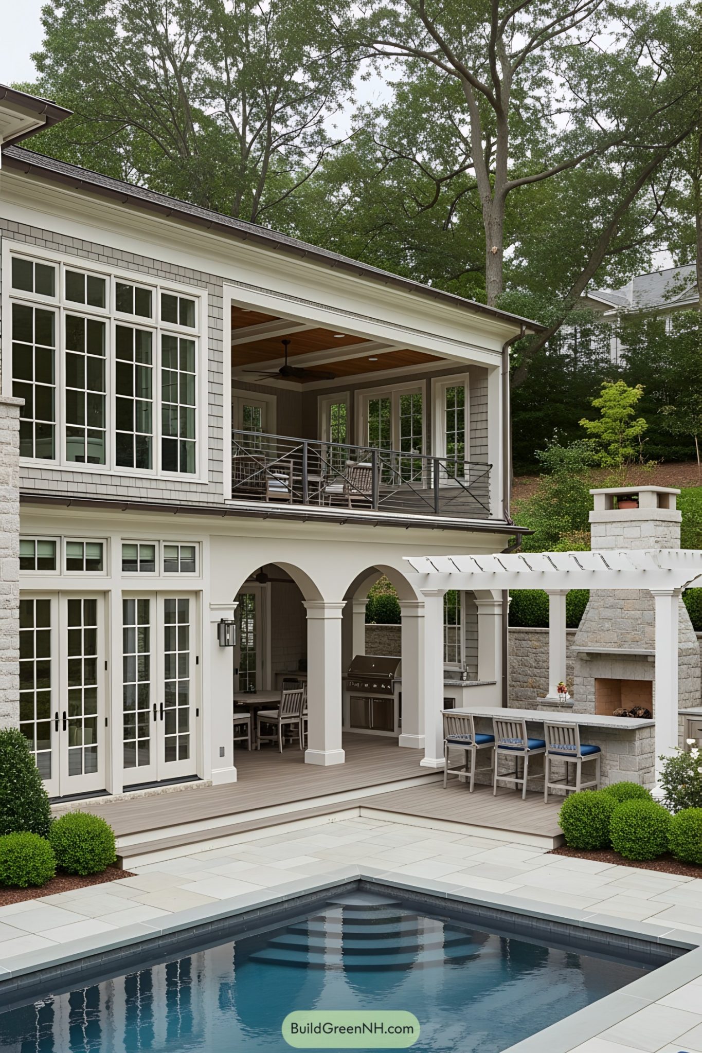 24 Houses With Outdoor Living Spaces That Wow