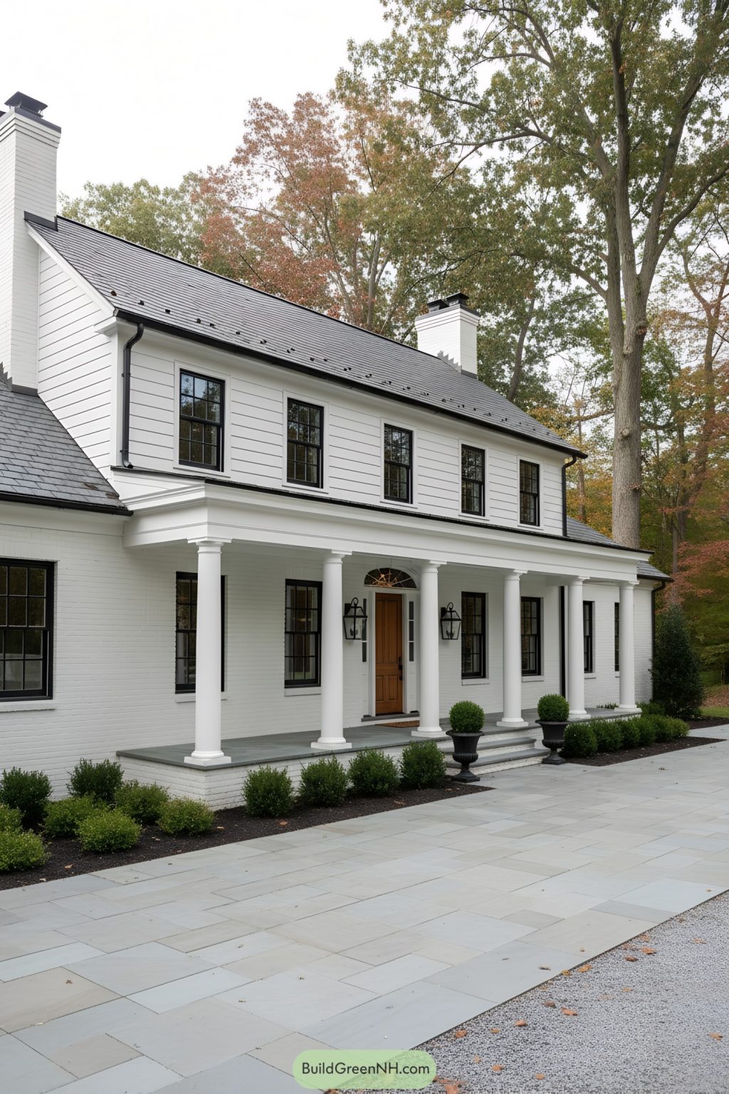 21 Modern Colonial Houses That Blend Traditional and Trendy