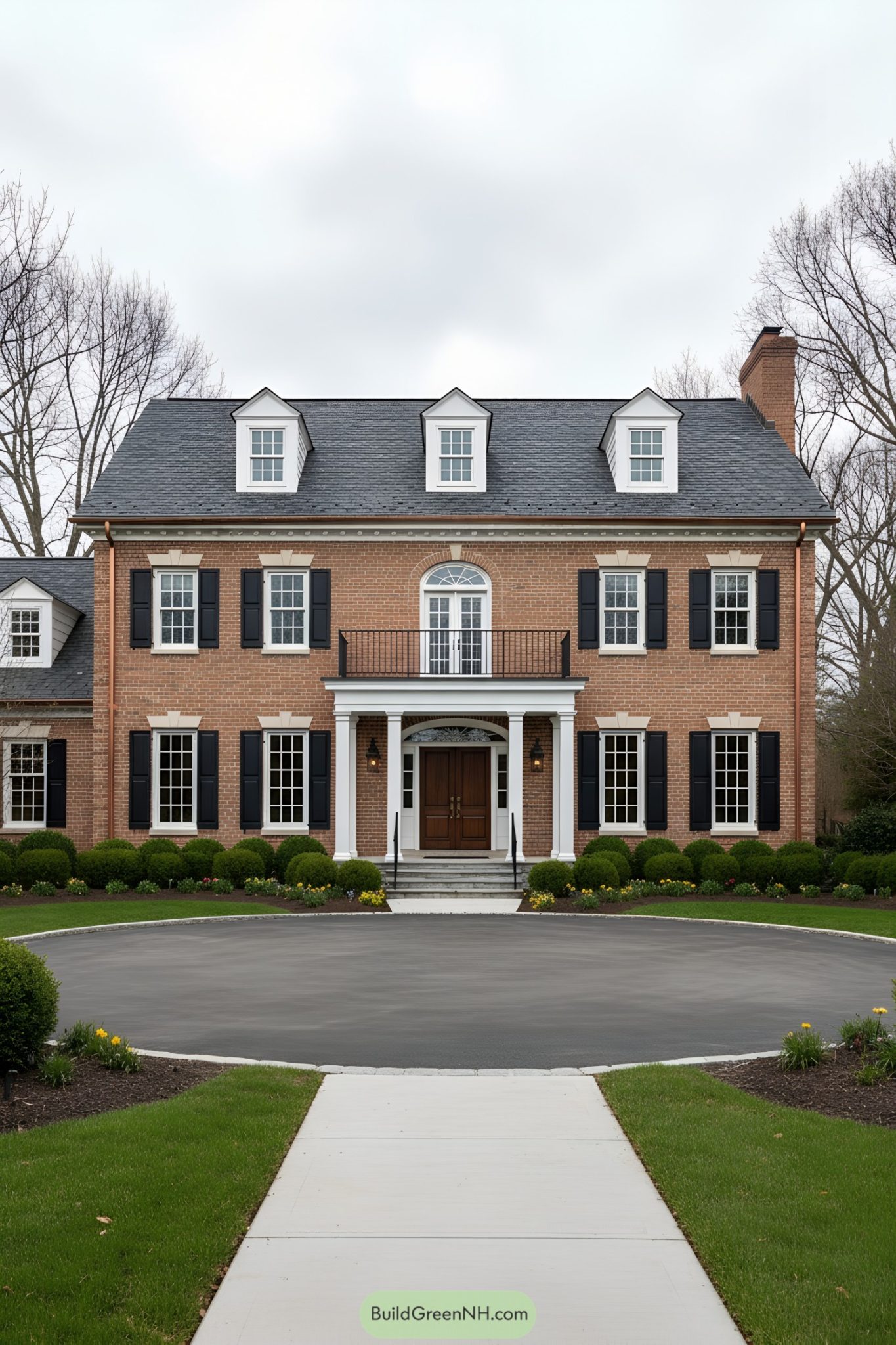 25 Colonial Brick Houses That Stand the Test of Time