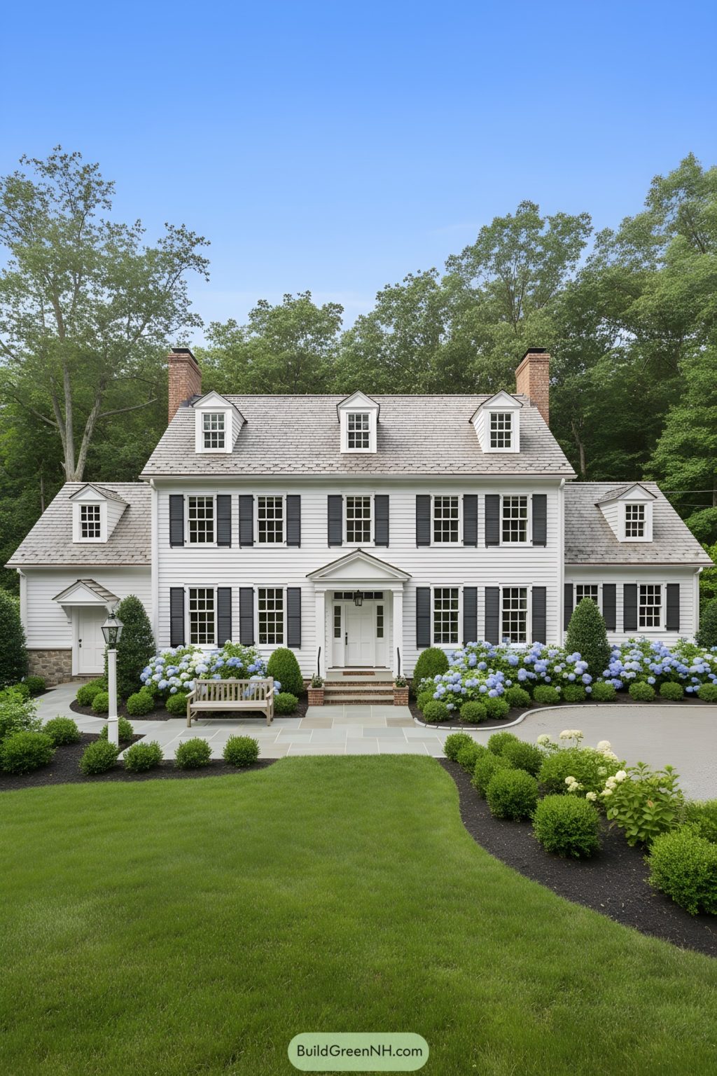23 Colonial Farmhouses You'll Love for Their Classic Charm