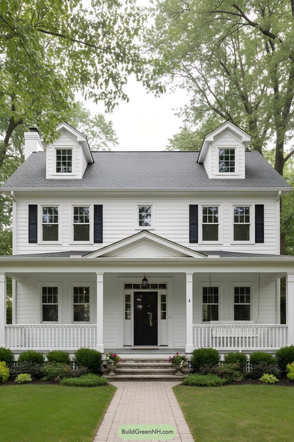 27 White Colonial House Designs With Timeless Elegance