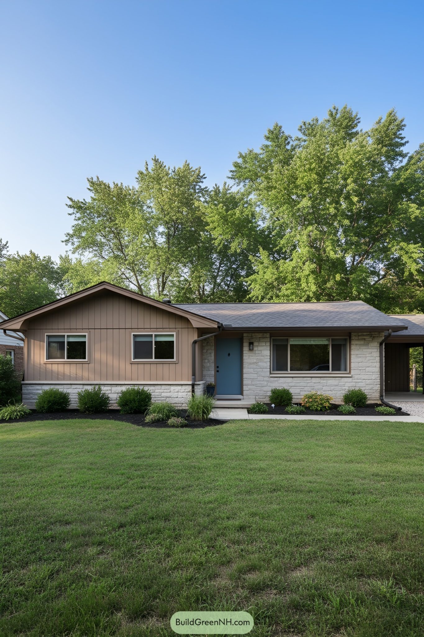 24 1970s Style Ranch Houses That Capture Retro Charm