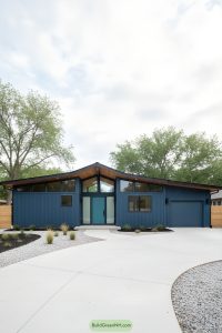 25 Blue Ranch Houses That Prove Color Can Be Timeless