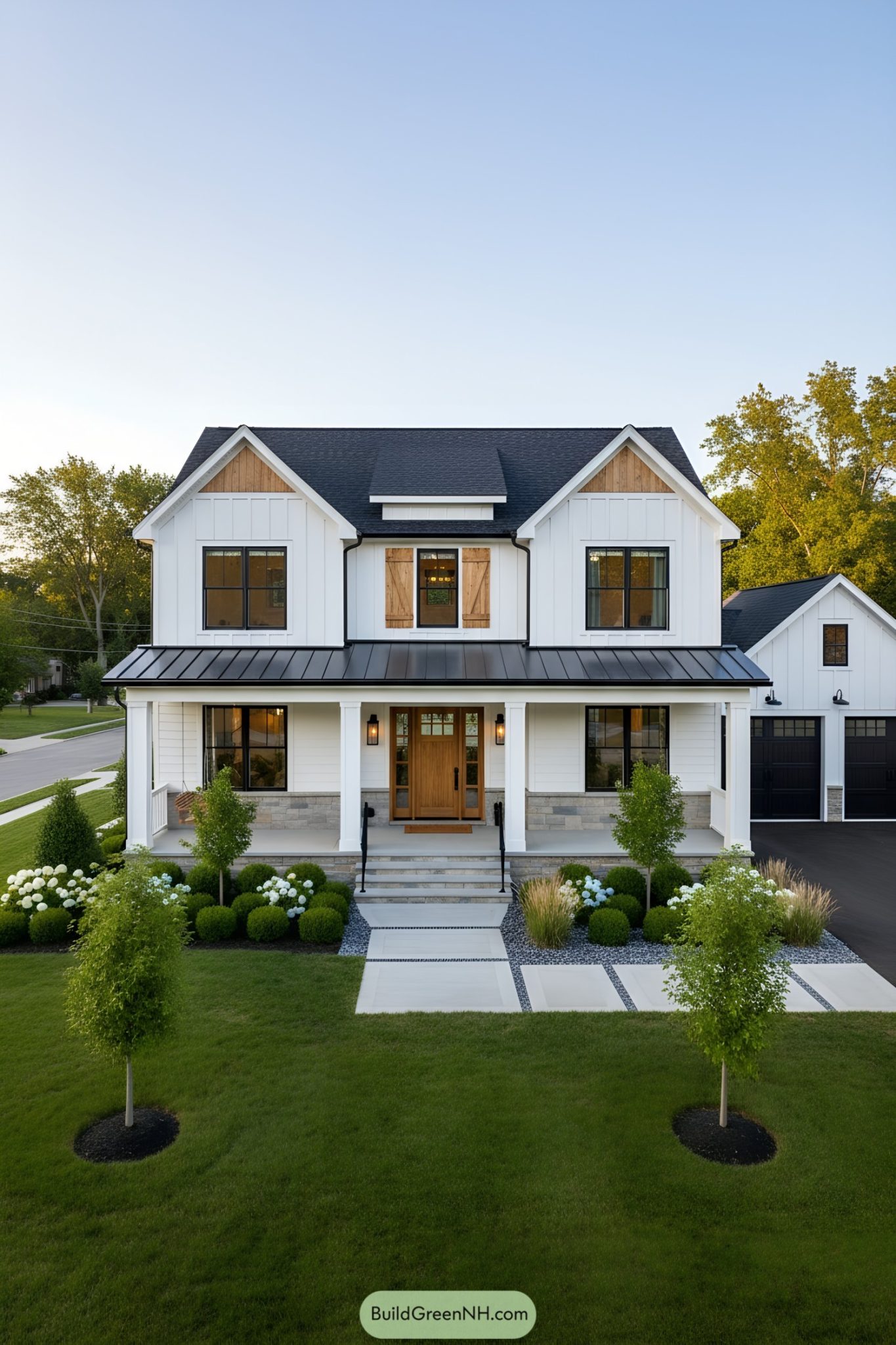 25 Suburban Farmhouses Inspired by Country Roots and Fresh Design