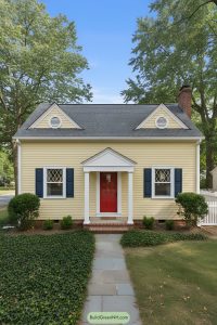 21 Yellow Houses That Radiate Sunny Curb Appeal