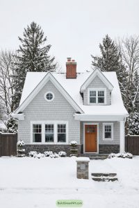 25 Enchanting Snowy Houses to Spark Your Winter Dreams