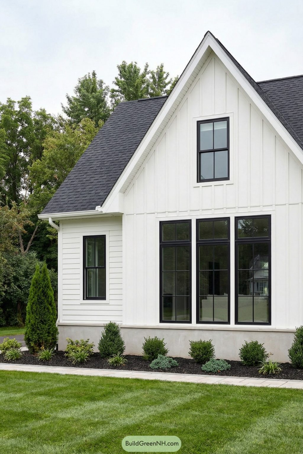 21 Spectacular Exteriors With Big Front Windows