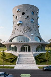 16 Visionary Bio Architecture Houses That Redefine Sustainable Design