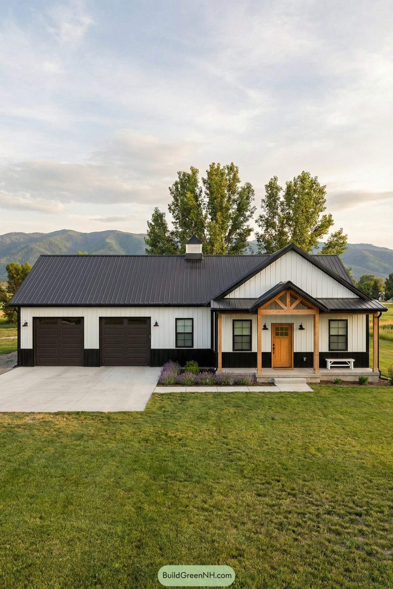 24 Single Floor Barndominiums That Let Life Flow on One Level